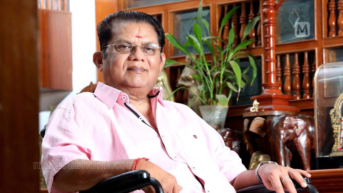 75ന്റെ നിറവിൽ ജ ഗതി ശ്രീകുമാർ, സന്ദർശകരോ ആഘോഷങ്ങളോ ഇല്ലാതെ പിറന്നാൾദിനം ...