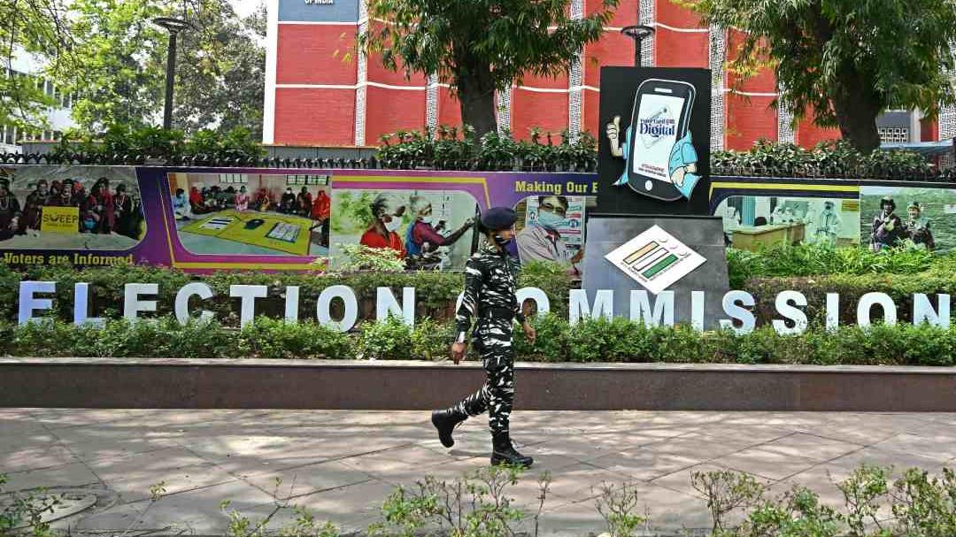 ‘വോട്ടർപട്ടികയുണ്ടാക്കാനും പൗരത്വം പരിശോധിക്കാനും അധികാരമുണ്ട് ...