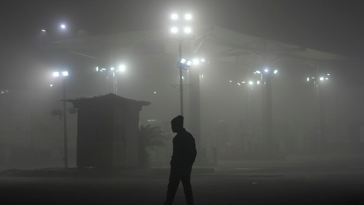 Cold snap deepens: Delhi experiences unforeseen rain amidst alarming ...