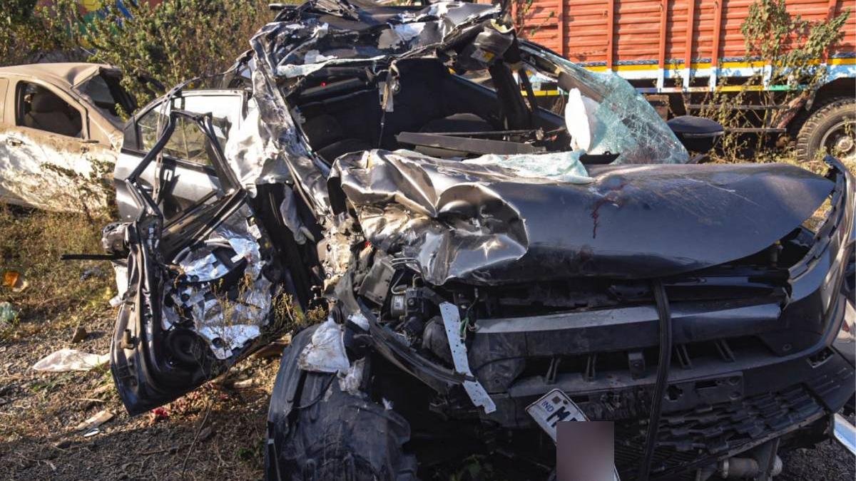 Former minister's daughter and Congress leader's son die in Indore car ...