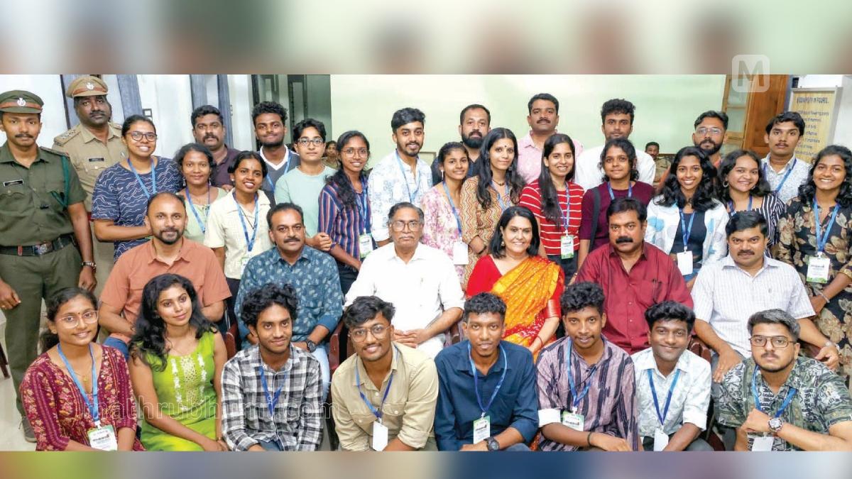 സംസ്‌കാരത്തിന്റെ സത്ത ഭാഷയില്‍- വി. മധുസൂദനന്‍ നായര്‍ | Mathrubhumi