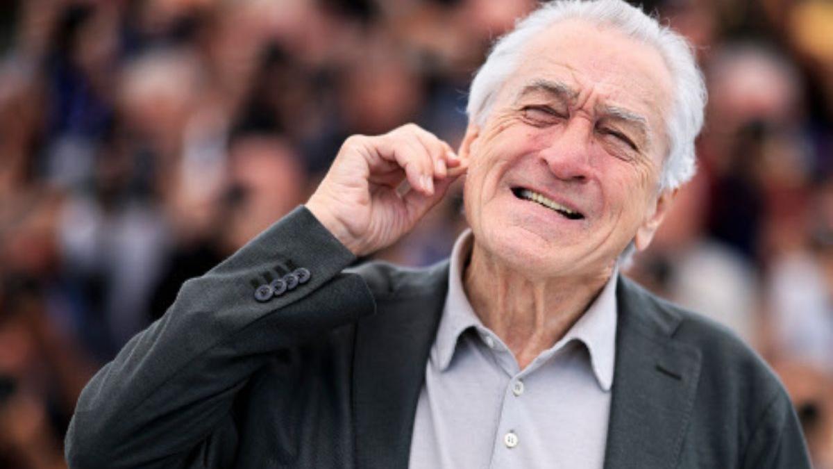 Robert De Niro drops F-bomb on Trump at Golden Globes; audience erupts ...