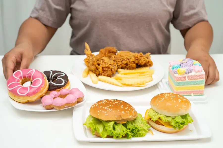 How schools are helping Indian adolescents eat 1,000 fewer junk food ...