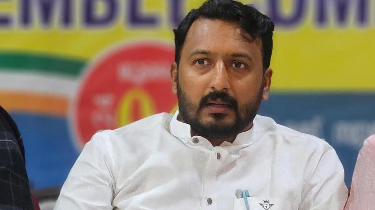 Rahul Mamkoothathil sent to 3-day SIT custody in rape case ...