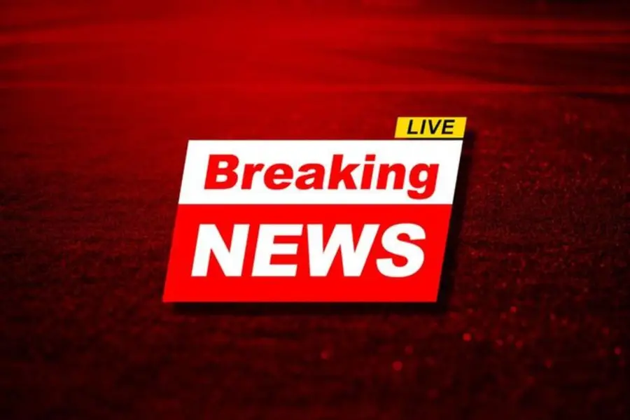 BREAKING | At least 22 killed as crane collapses onto moving train in ...