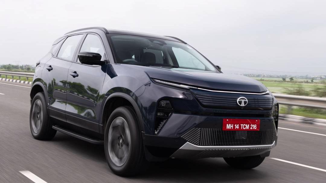 ലക്ഷം കടന്ന് വിൽപ്പന; ഇന്ത്യയിൽ ട്രെൻഡിങ്ങായി ഇലക്ട്രിക് വാഹനങ്ങൾ