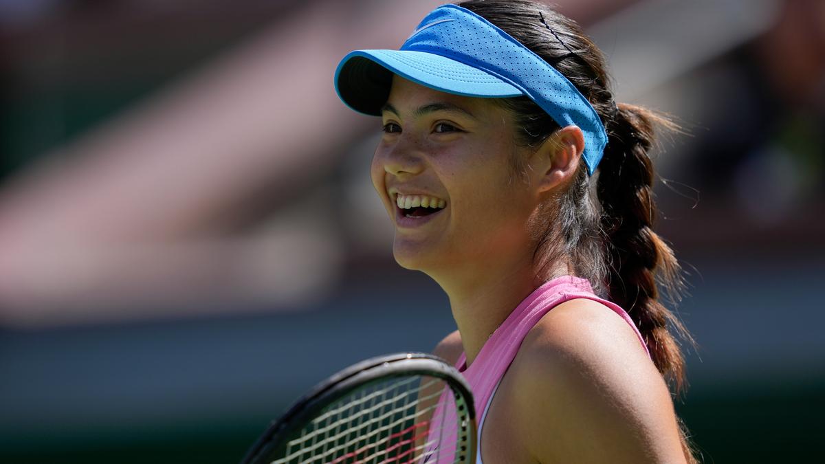 Raducanu earns first win of 2026 season after rain-hit Hobart match