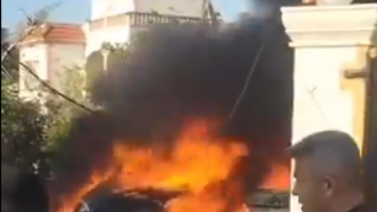 Israel strikes Hezbollah targets in Lebanon citing ceasefire violations