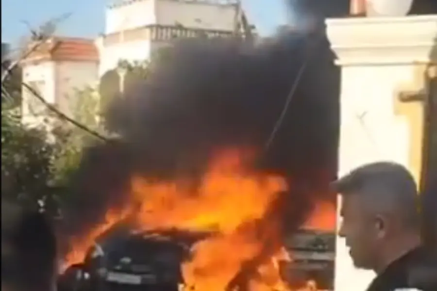 Israel strikes Hezbollah targets in Lebanon citing ceasefire violations