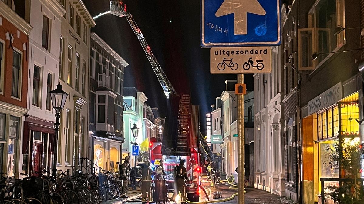 Netherland explosion fire: 4 injured as buildings collapse in city ...