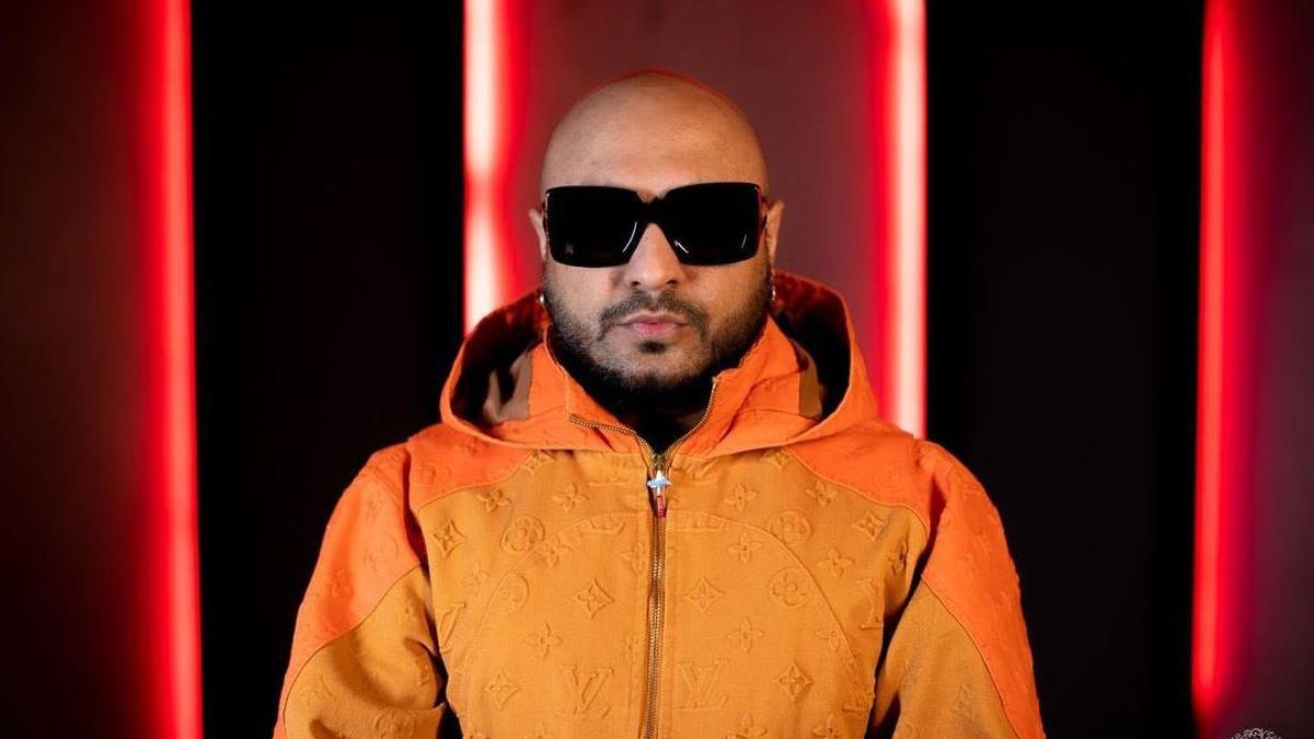 Singer B Praak faces 10 cr extortion threat allegedly from Bishnoi gang ...