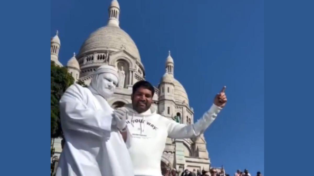 Viral video of Indian Man’s ‘Jai Maharashtra’ slogans in Paris raises ...