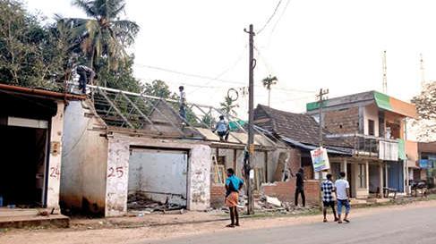 Kuruppanthara railway overbridge construction begins as buildings are ...