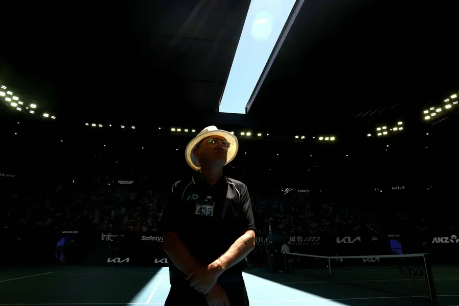 Australian Open hit by brutal heat as matches halted and roofs slammed ...