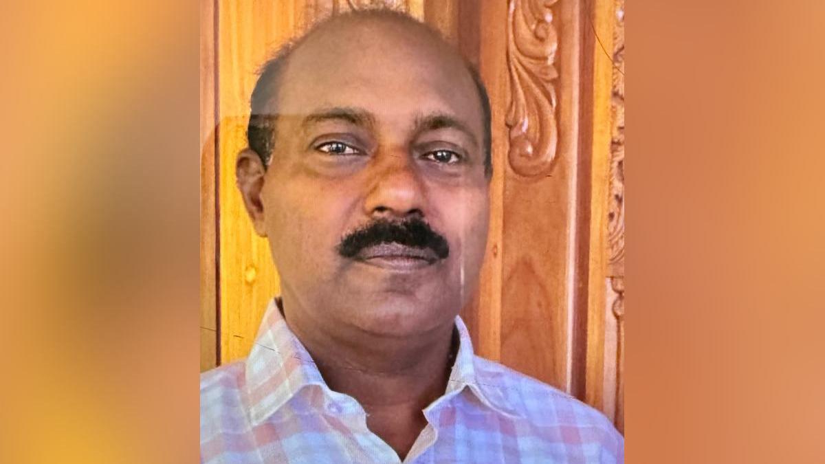 ഡ്രൈവിങ് ടെസ്റ്റ് പാസാക്കാൻ കൈക്കൂലി; ചേർത്തലയിൽ മോട്ടോർവെഹിക്കിൾ ഇ ...