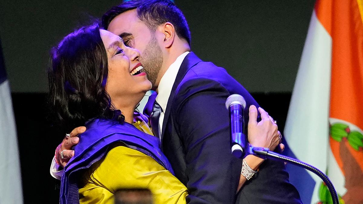 സൊഹ്‌റാൻ മംദാനിയുടെ മാതാവ് മീര നായർ പുതിയ എപ്സ്റ്റീൻ ഫയലുകളിൽ; ഇമെയിലുക ...