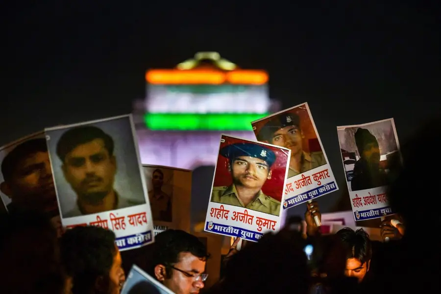 Pulwama attack 7th anniversary: Nation bows in silence for 40 CRPF ...