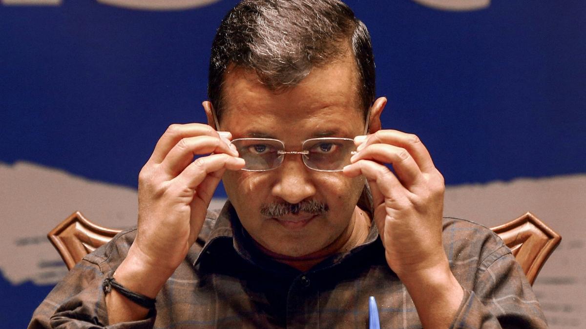 Court discharges Kejriwal, Sisodia, pulls up CBI: What did Delhi court ...
