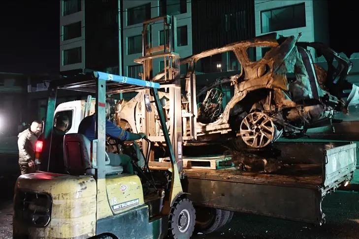 Israeli drone strikes vehicles on Beirut airport road, 3 killed and 6 ...