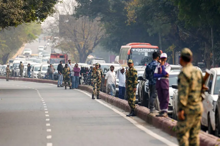 Delhi Police issues traffic advisory for Lok Niwas programme ...