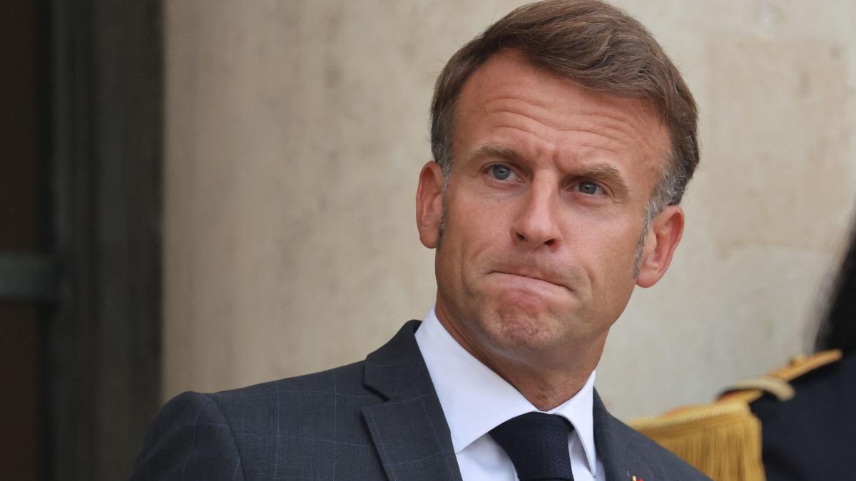 Macron urges ‘halt to attacks on energy facilities’ in talks with Saudi ...
