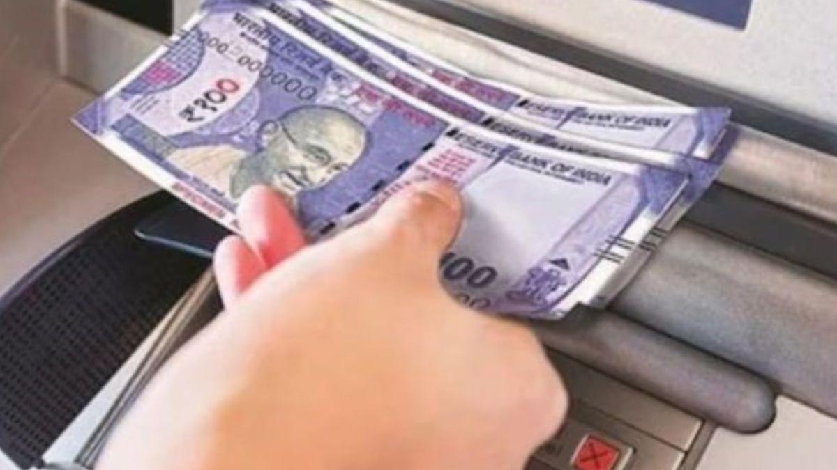 New ATM rules April 1: Cash withdrawal limits and UPI fees for HDFC ...