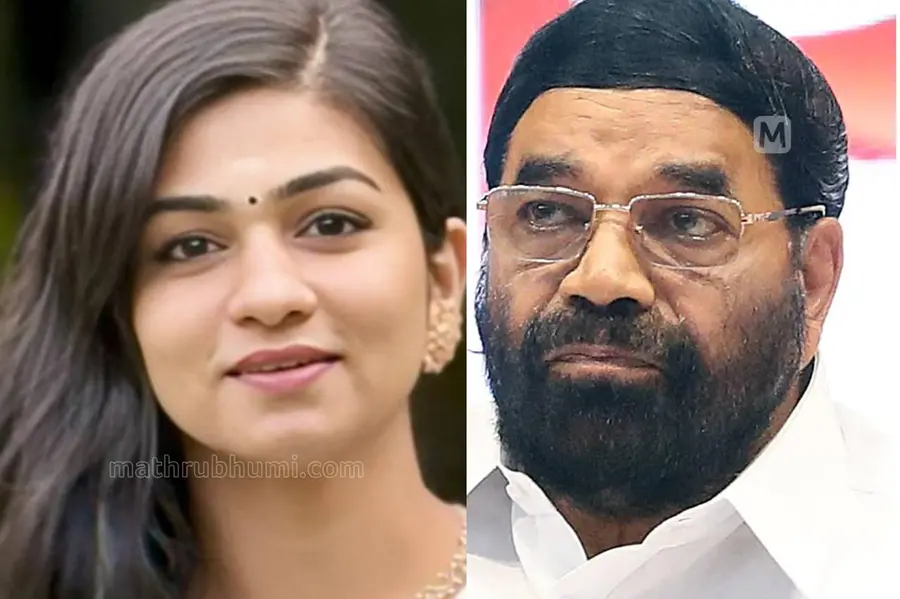ഏറ്റുമാനൂർ എൻ.ഡി.എ സ്ഥാനാർഥി ആതിര ഡി.നായർ: തിരഞ്ഞെടുപ്പ് വിശേഷങ്ങ ...