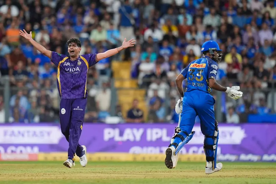Toss fixing?: Fans question MI vs KKR coin flip as camera misses ...