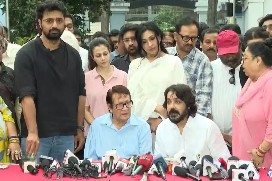 Rahul Banerjee death: Prosenjit, Dev announce Tollywood boycott of ...