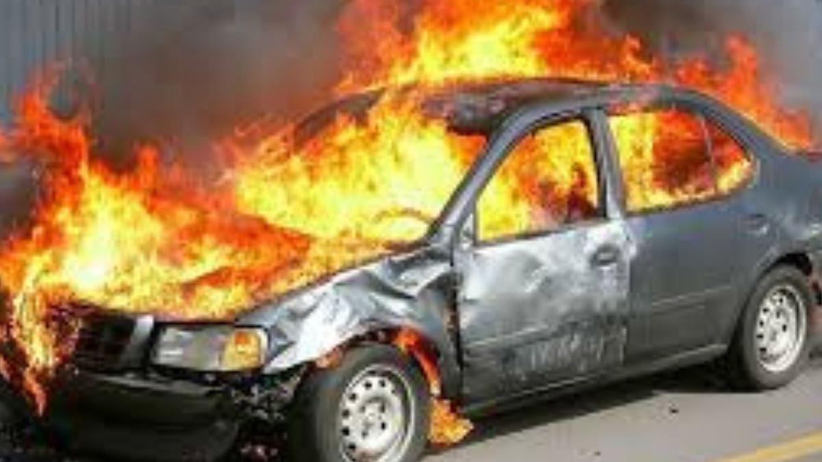 85-year-old sets car ablaze at doctor’s home in Kottayam, suffers burns ...