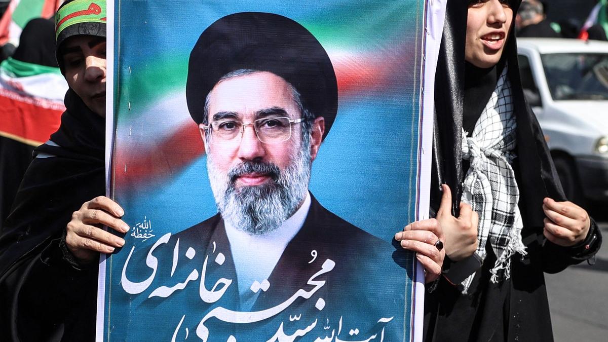 ഇറാന്‍-യുഎസ് സംഘര്‍ഷം: മുന്നറിയിപ്പുമായി മൊജ്ത ഖമനേയി | Mojtaba ...