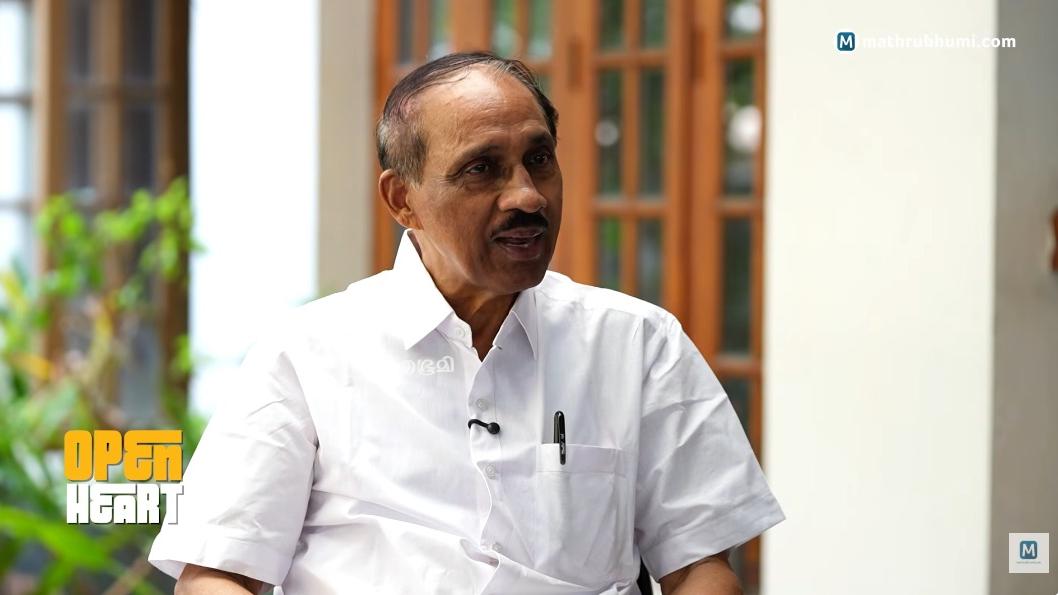K. Babu on Bar Bribery Case, Oommen Chandy, and 2026 Election Exit|ബാ ...