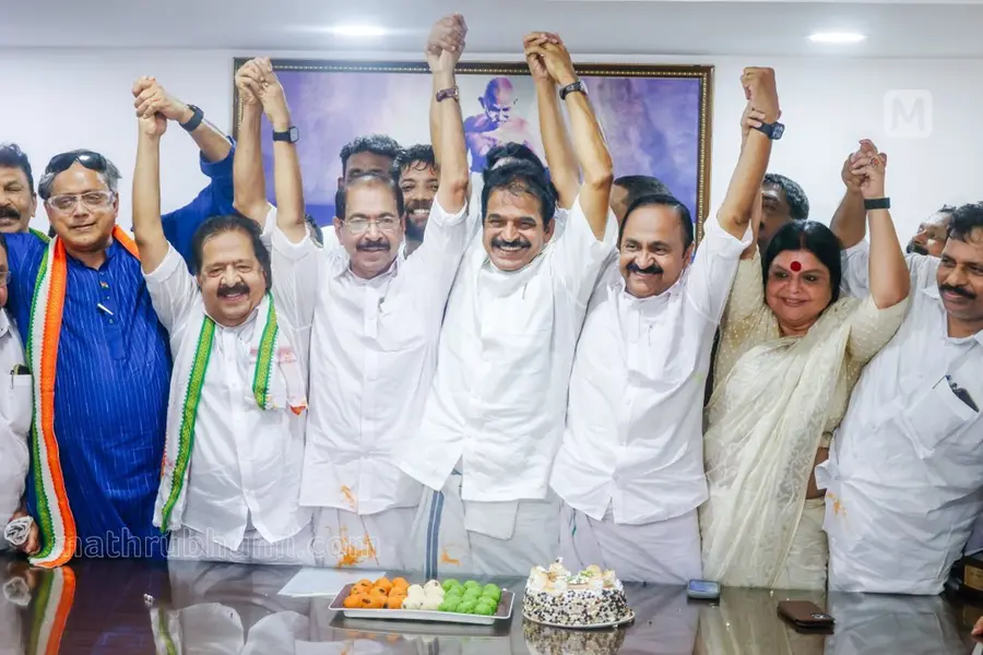 5 ജില്ലകൾ തൂത്തുവാരി യുഡിഎഫ്; കണ്ണൂരിൽ കണ്ണുതള്ളി സി.പി.എം, പാലം ...