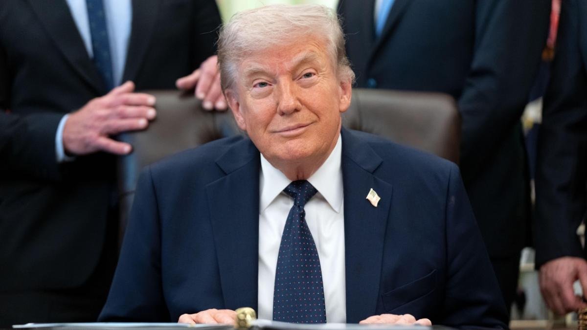 US trade court rules Trump’s 10% global tariffs not justified under law ...