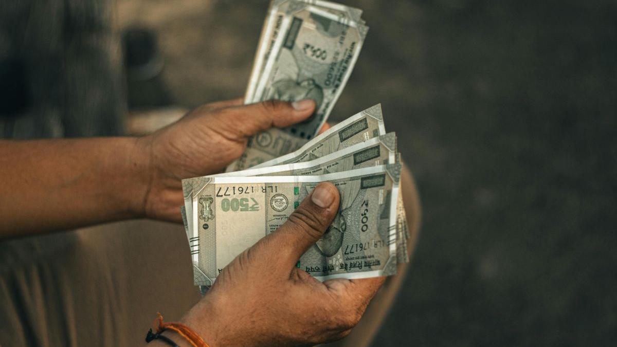 Dollar surge, oil shock trigger fresh pressure on rupee: What’s driving ...