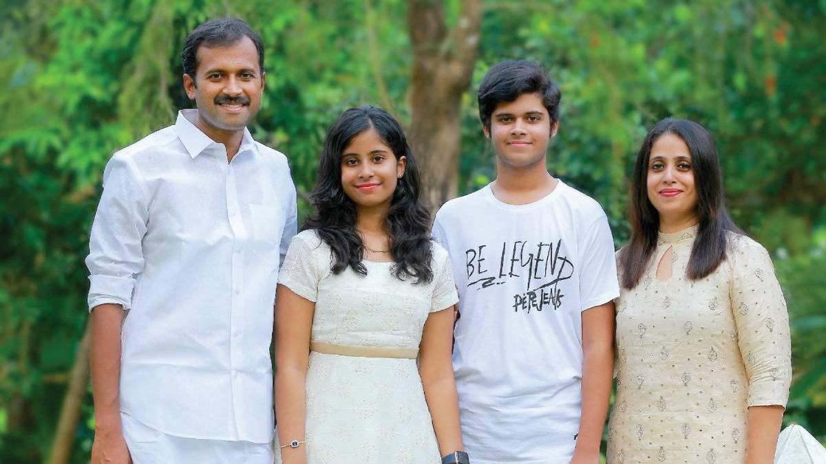 റെക്കോഡ് ഭൂരിപക്ഷം; വീണ്ടും മന്ത്രിസ്ഥാനം | Mathrubhumi