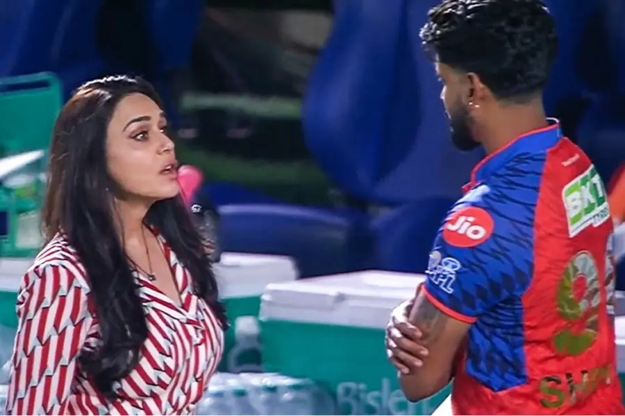 Preity Zinta Tense Chat With Shreyas Iyer Viral Post RCB Loss ...