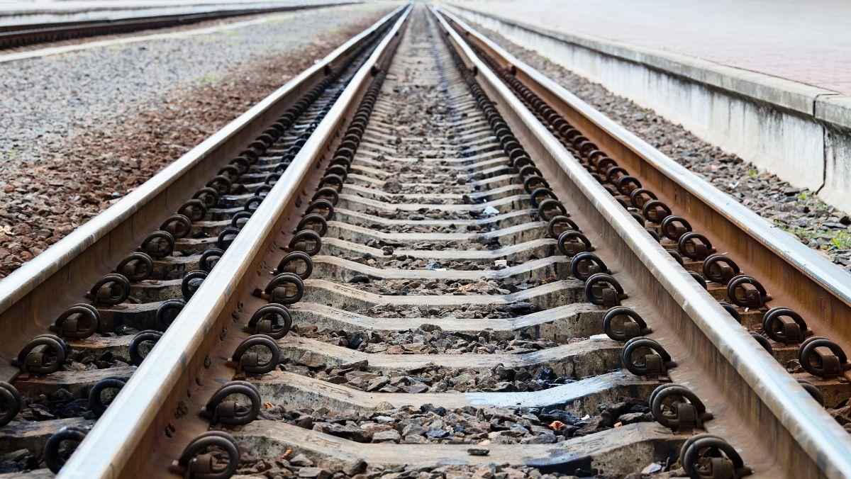 Kerala's silverline alternative New Broad-Gauge High-Speed Rail Plan ...