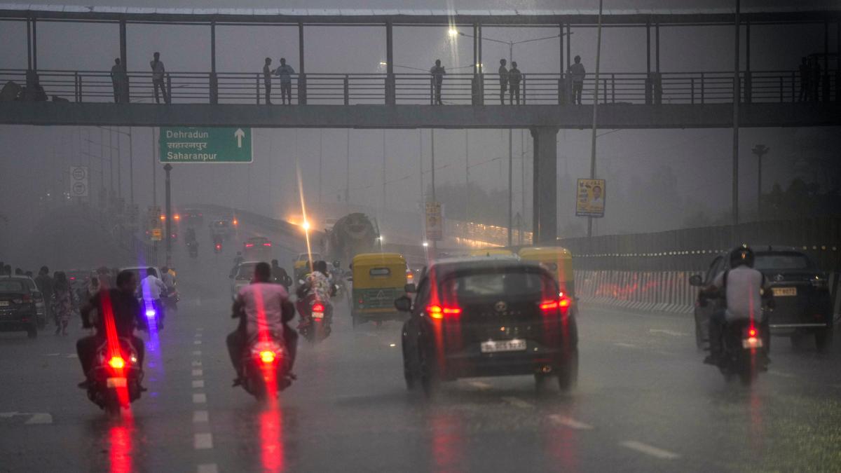 IMD issues rain alert across 19 states; Delhi, UP brace for heatwave as ...