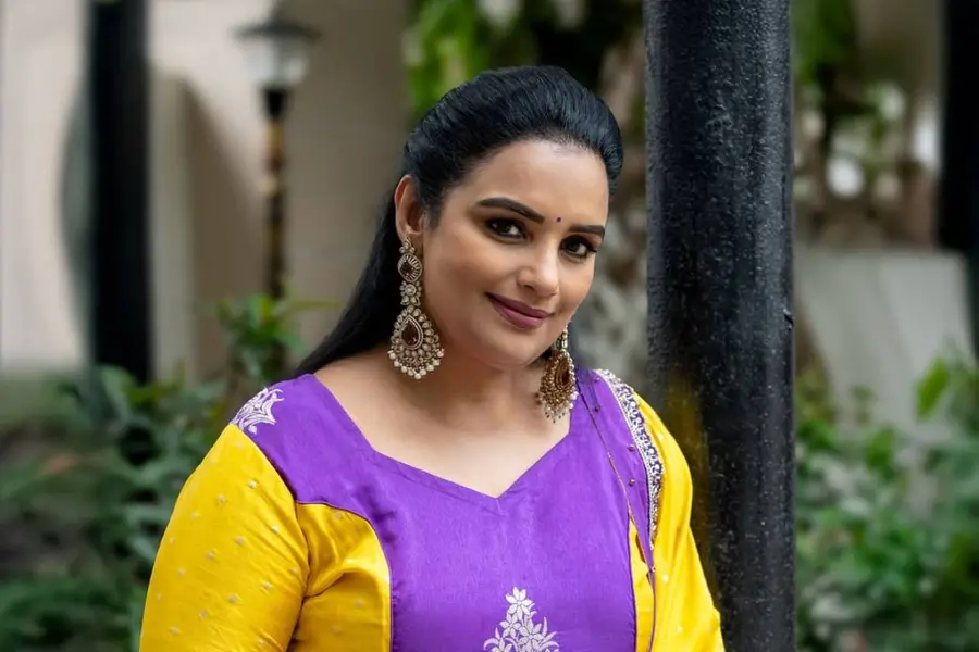 Senior actors remain silent amid 'AMMA' turmoil; President Shwetha ...