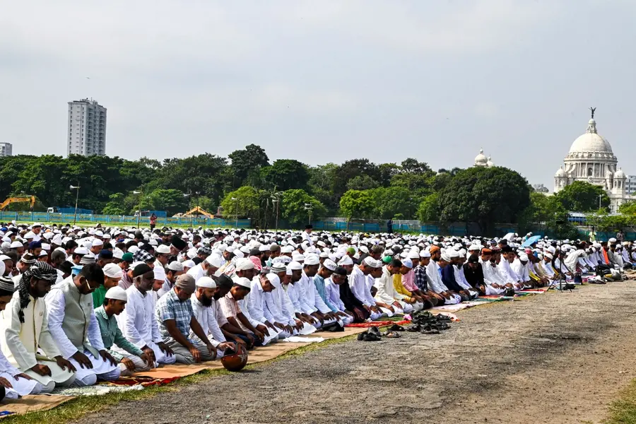 Eid al-Adha 2026: Kolkata Prayers Shift to Brigade Parade Ground ...
