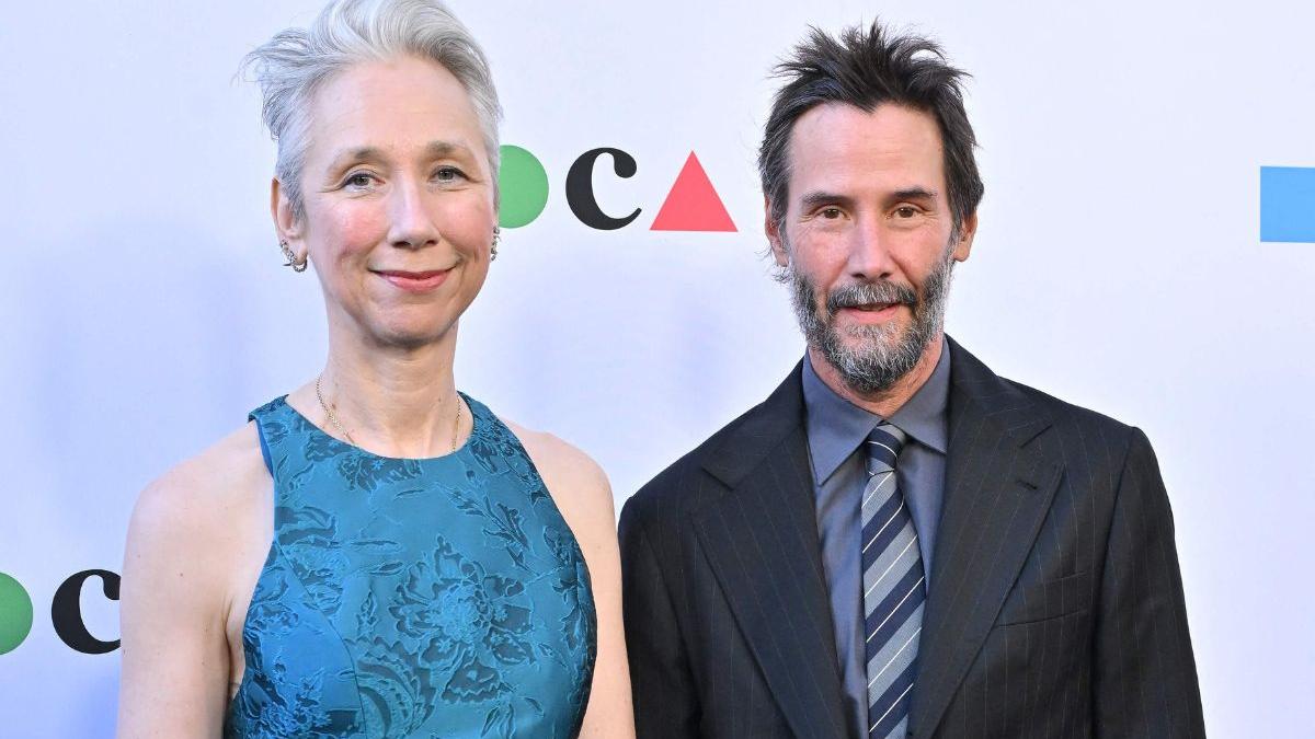 Keanu Reeves talks about why it’s easy to love girlfriend Alexandra ...
