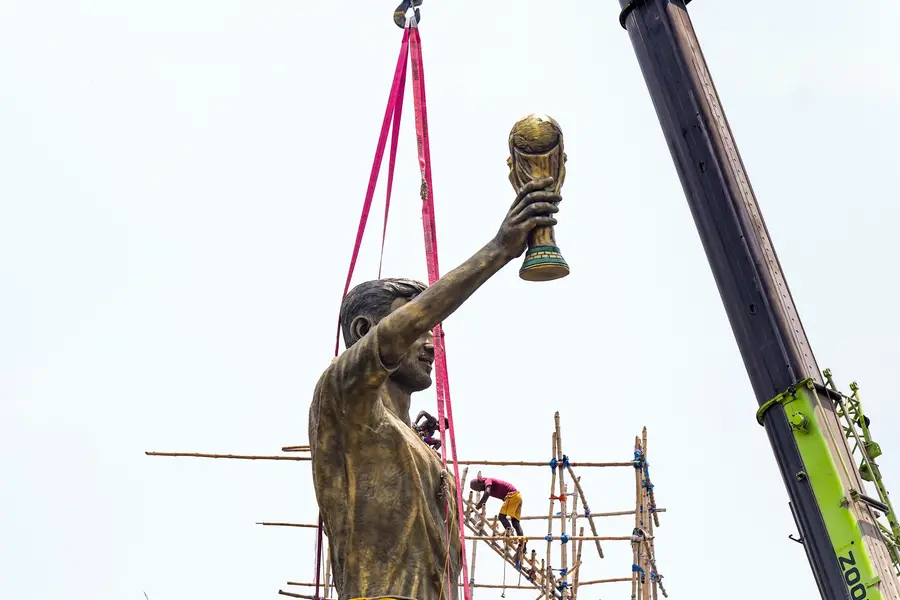 Inaugurated by Messi, now facing demolition: Kolkata's 70-foot statue ...