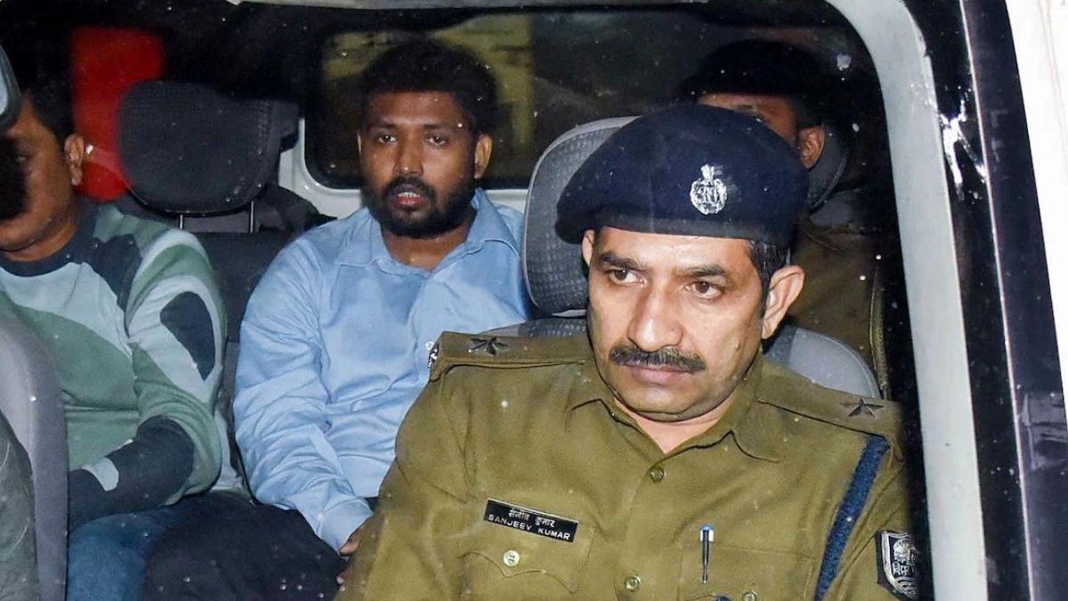 Khan Sir reaches Patna court to surrender after FIR in student protest ...