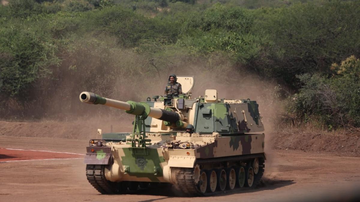 Indian Army Plans Rs 23,000-Crore Mega Deal for 300 More K9 Vajra Guns ...
