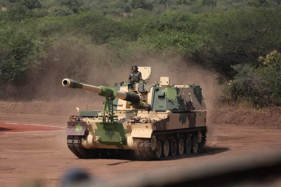 Indian Army Plans Rs 23,000-Crore Mega Deal for 300 More K9 Vajra Guns ...
