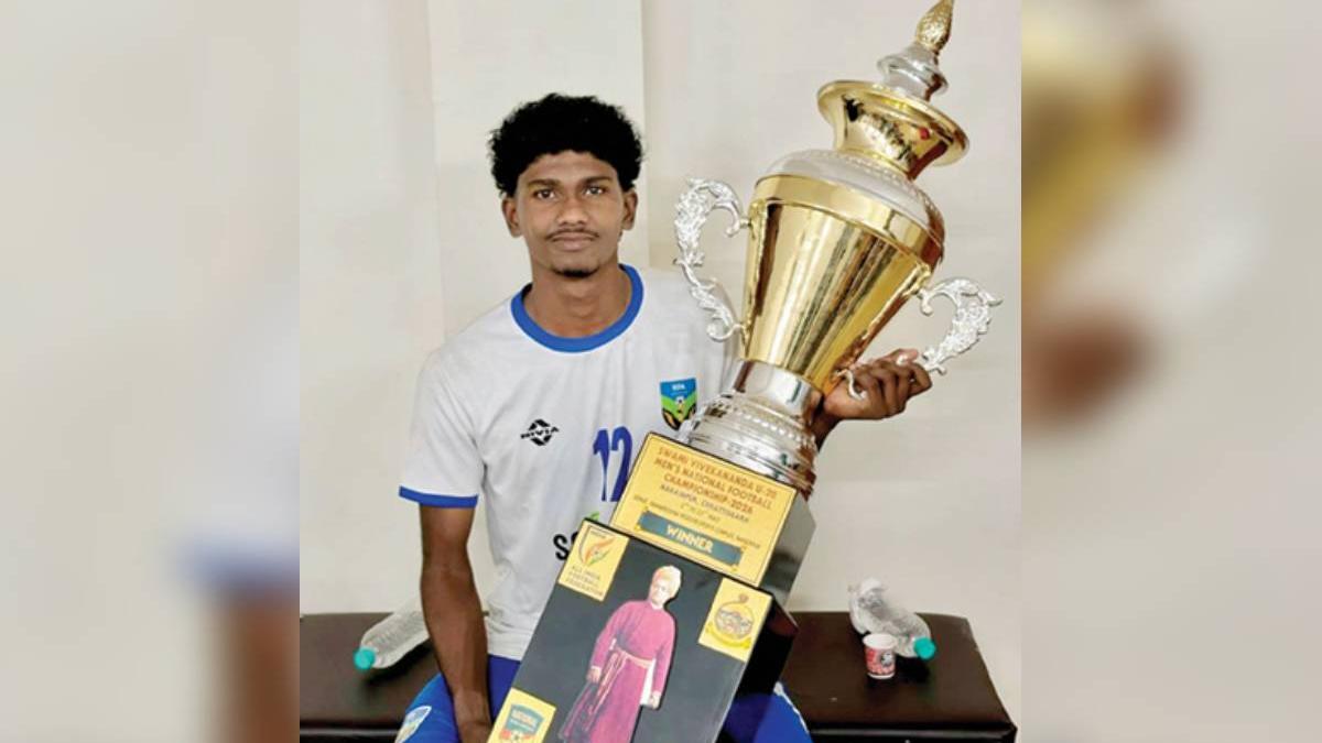 Pathanamthitta’s rising football star Sheril Shaji Thomas makes Kerala ...