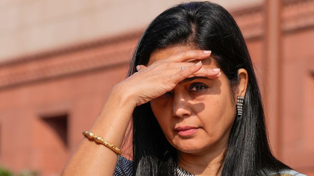 Mahua Moitra threatens legal action after BJP workers allegedly plan ...