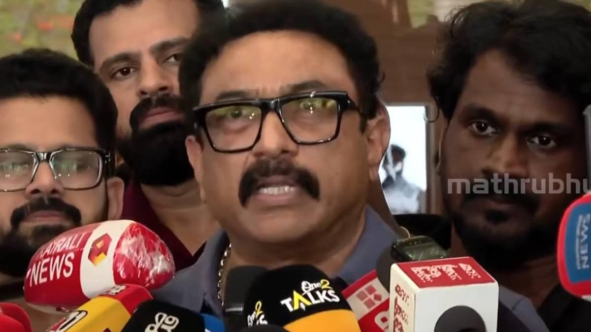 Actor Baburaj Against Shwetha Menon AMMA Controversy | ശ്വേതയ്ക്ക് ...
